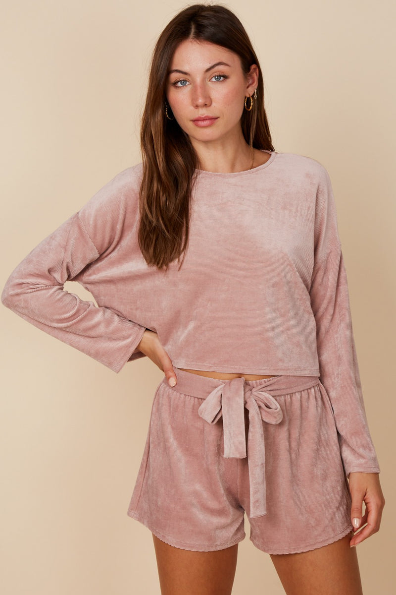 Lisa Pajamas – Chic Stitch